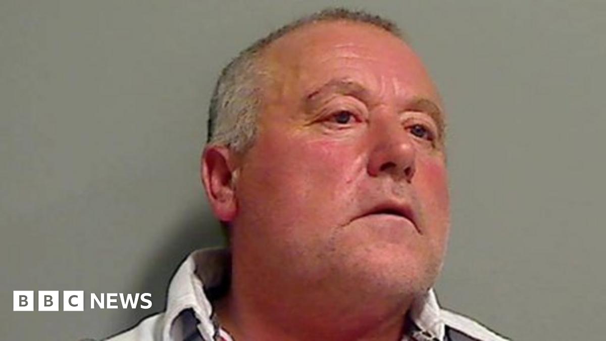 Barry McCrory murder: Kieran McLaughlin's family in appeal - BBC News