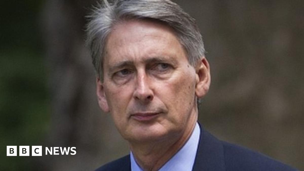 Defence Secretary Hammond dismisses MoD cuts claims - BBC News