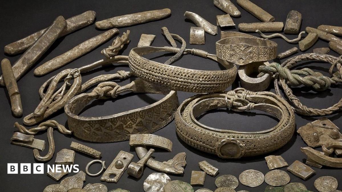 Silverdale Viking hoard: Treasure gets permanent home - BBC News