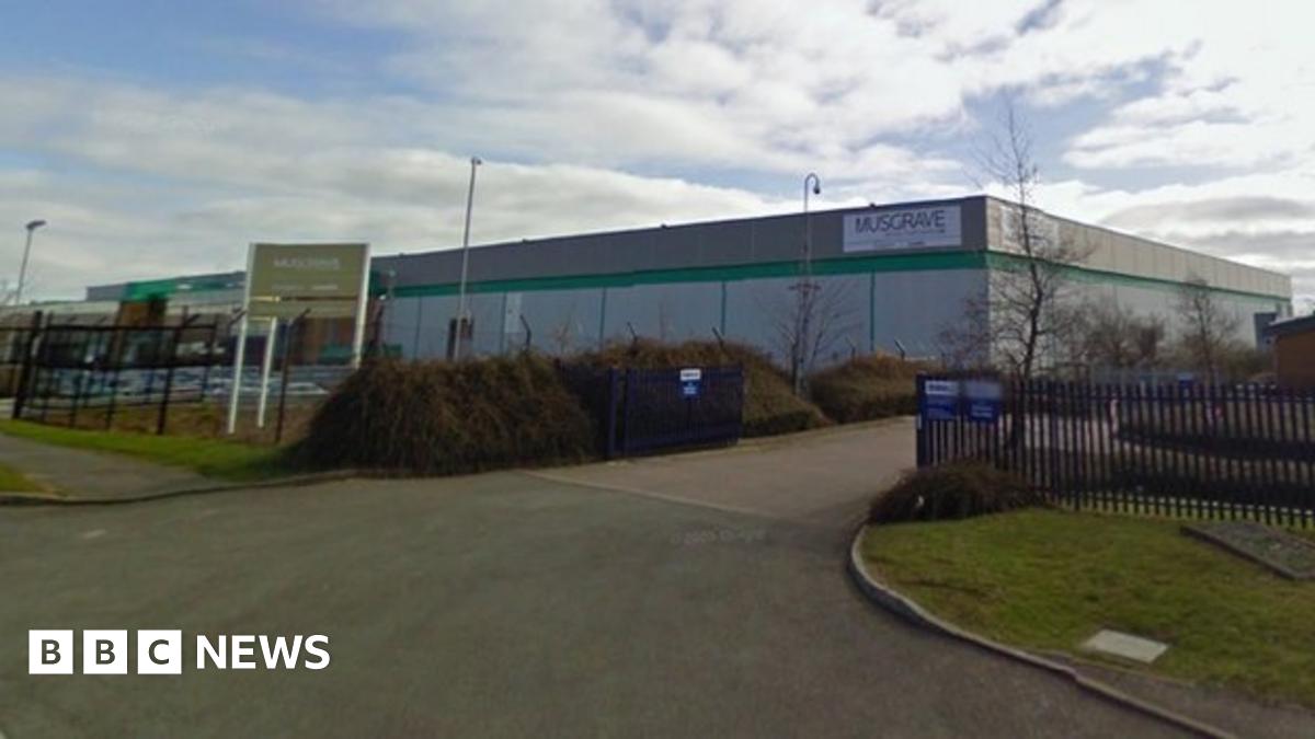 Peter Paterson killed after heavy cables not secured properly - BBC News