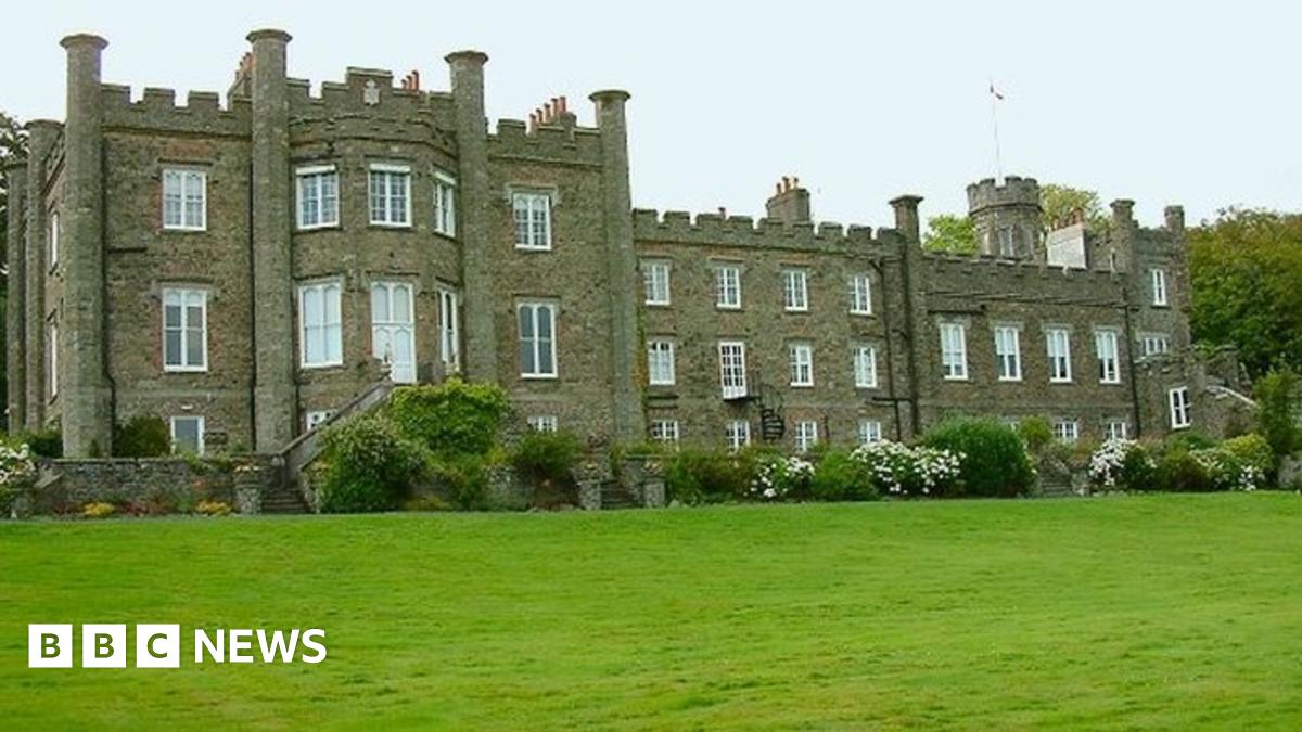 Douglas IT centre: Tynwald approves £5m Nunnery sale - BBC News