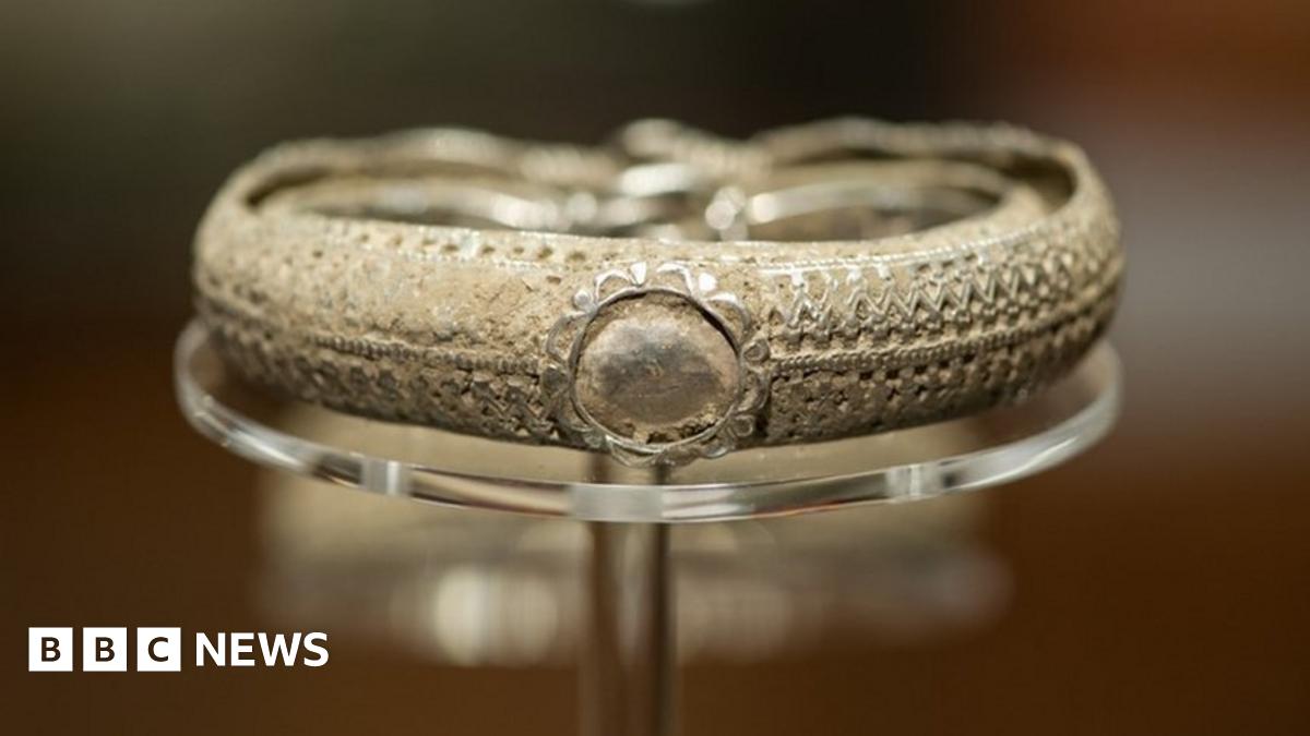 In pictures: Silverdale Viking treasure hoard on show - BBC News