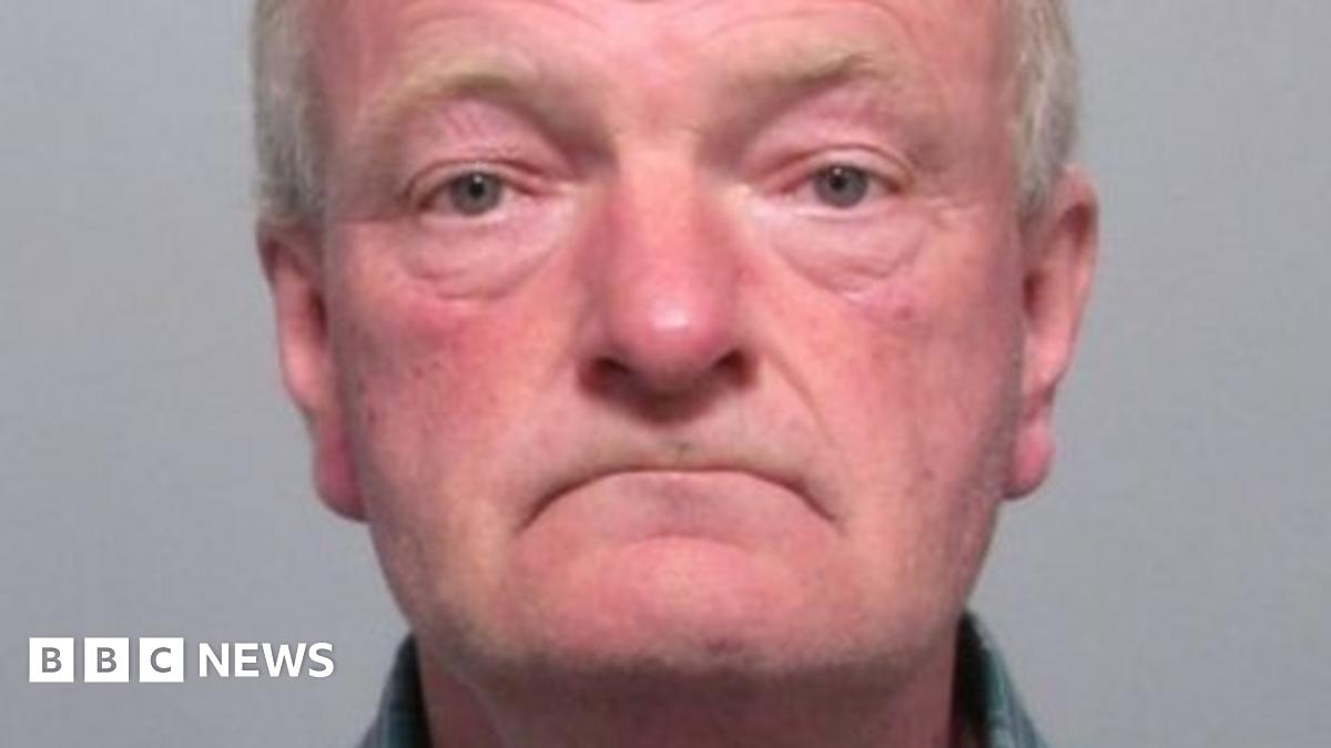 Mary Roberts murder trial: Andrew Ratcliffe guilty - BBC News