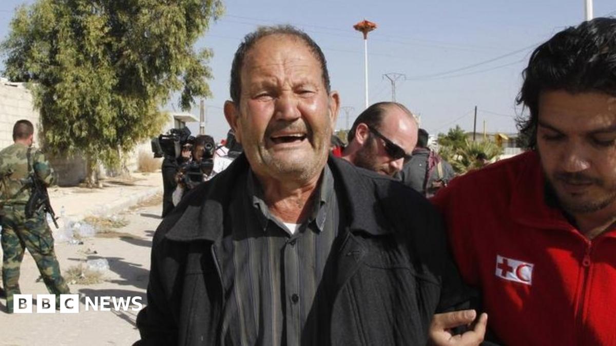Growing suffering of Syria's besieged civilians - BBC News