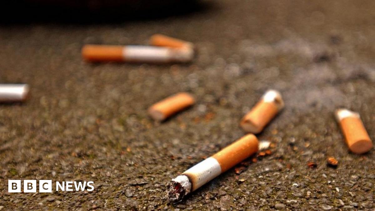 Scottish Borders care home smoking ban phased in - BBC News