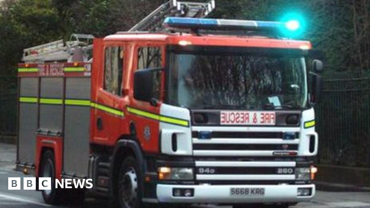 Firefighters called to Ripon fire station blaze - BBC News