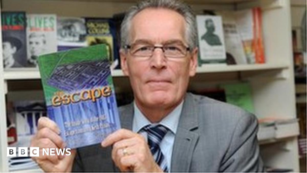 Gerry Kelly cancels Antrim book-signing because of 'unionist hysteria ...