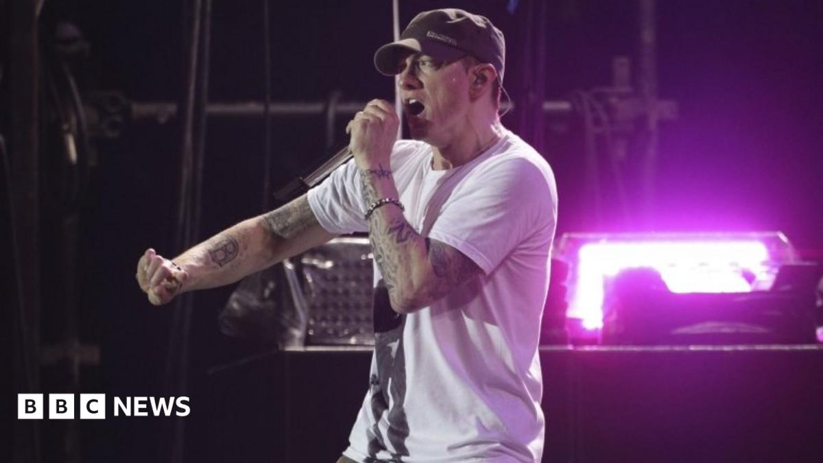 Eminem lands seventh UK number one album - BBC News