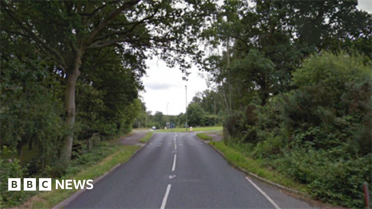 Farnborough man arrested over passenger crash death - BBC News