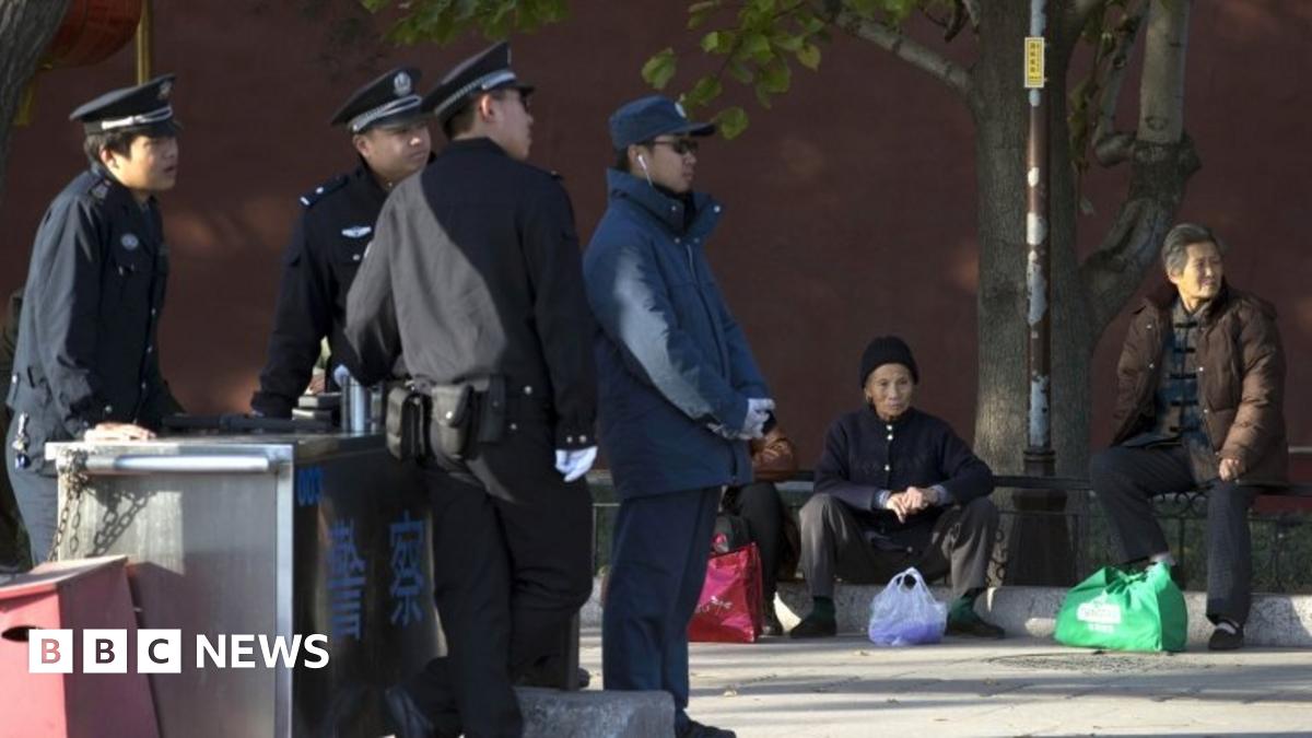 China Third Plenum: Leaders unveil key reforms - BBC News