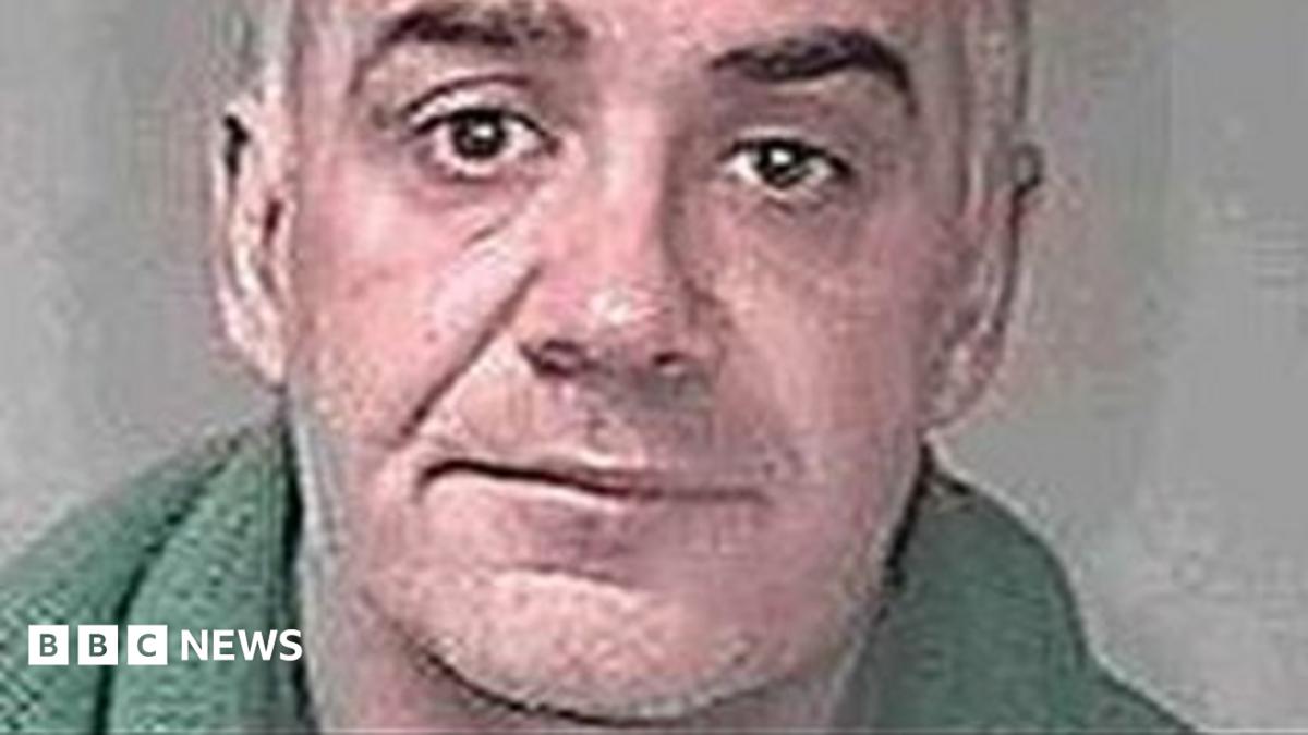 Shipley MP demands details of killer report - BBC News