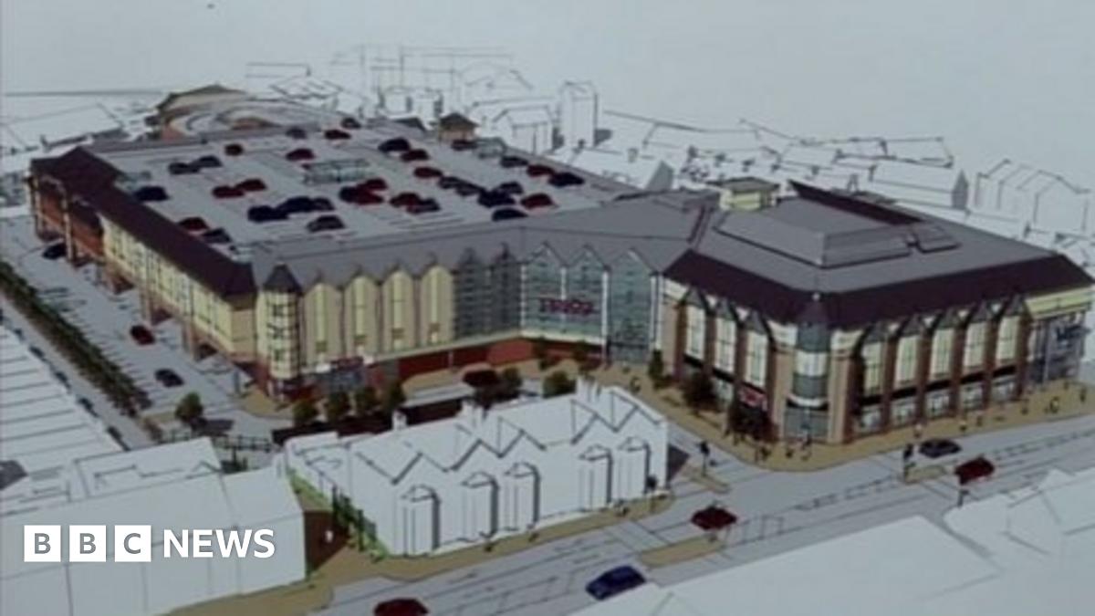 Aberystwyth superstore plans approved by Ceredigion council - BBC News