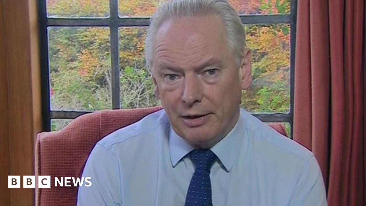 Francis Maude criticised over leadership by Lord Butler - BBC News