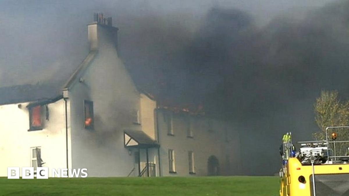 Mount Murray Hotel: Fire-hit Isle of Man venue to be refurbished - BBC News