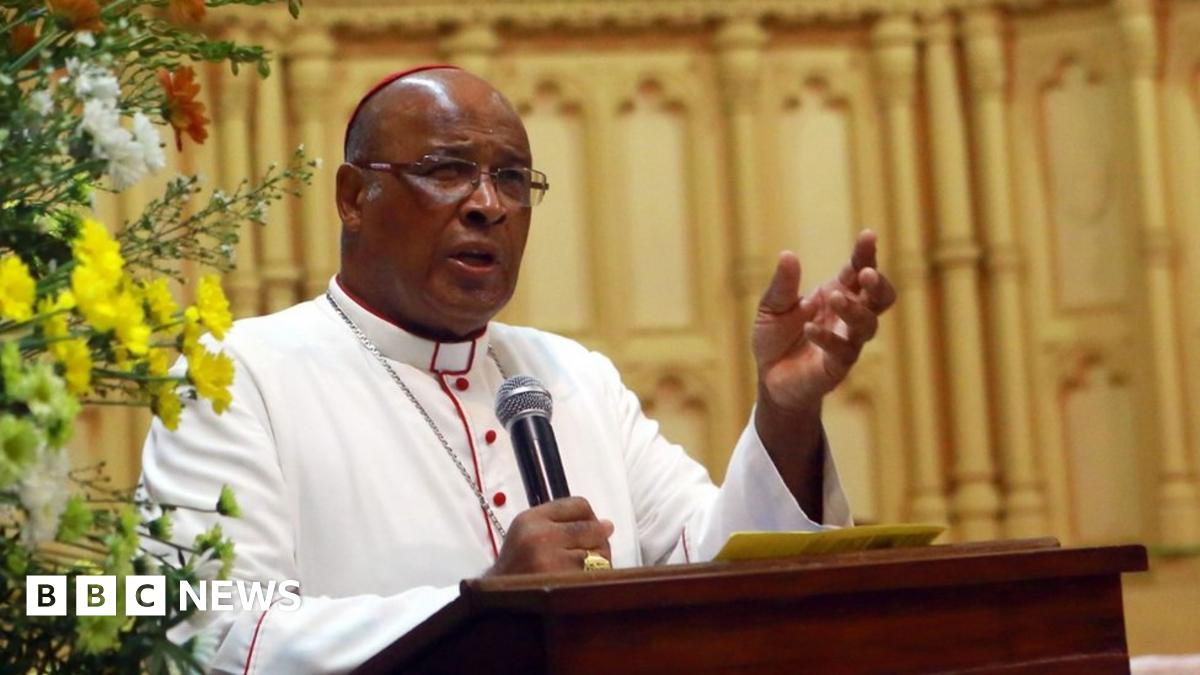 SA church leader, Cardinal Napier, visits Isle of Man - BBC News