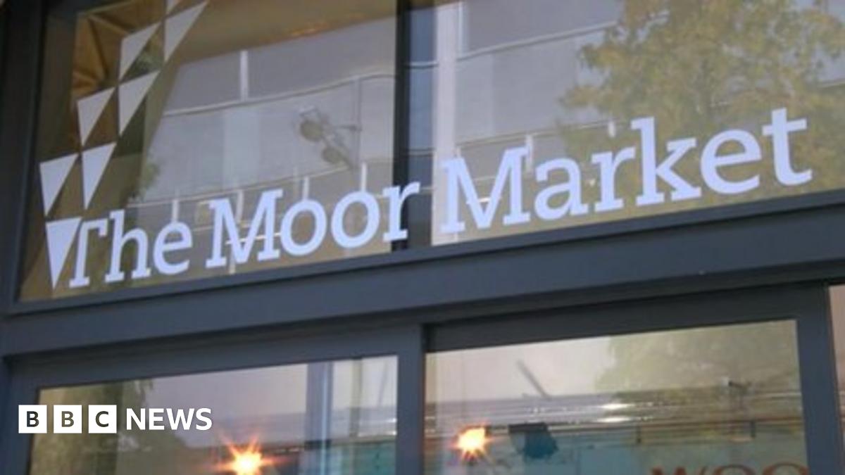 Sheffield's Moor Market opens for business - BBC News