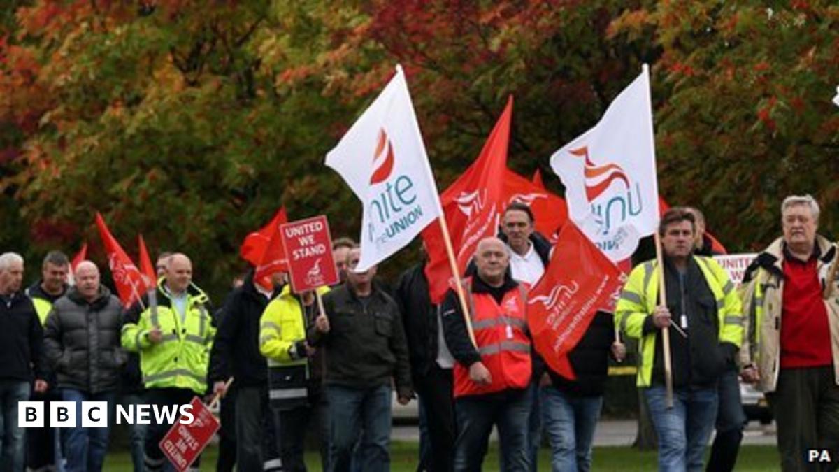 Grangemouth dispute: Police Scotland to 'look into' Unite protests ...