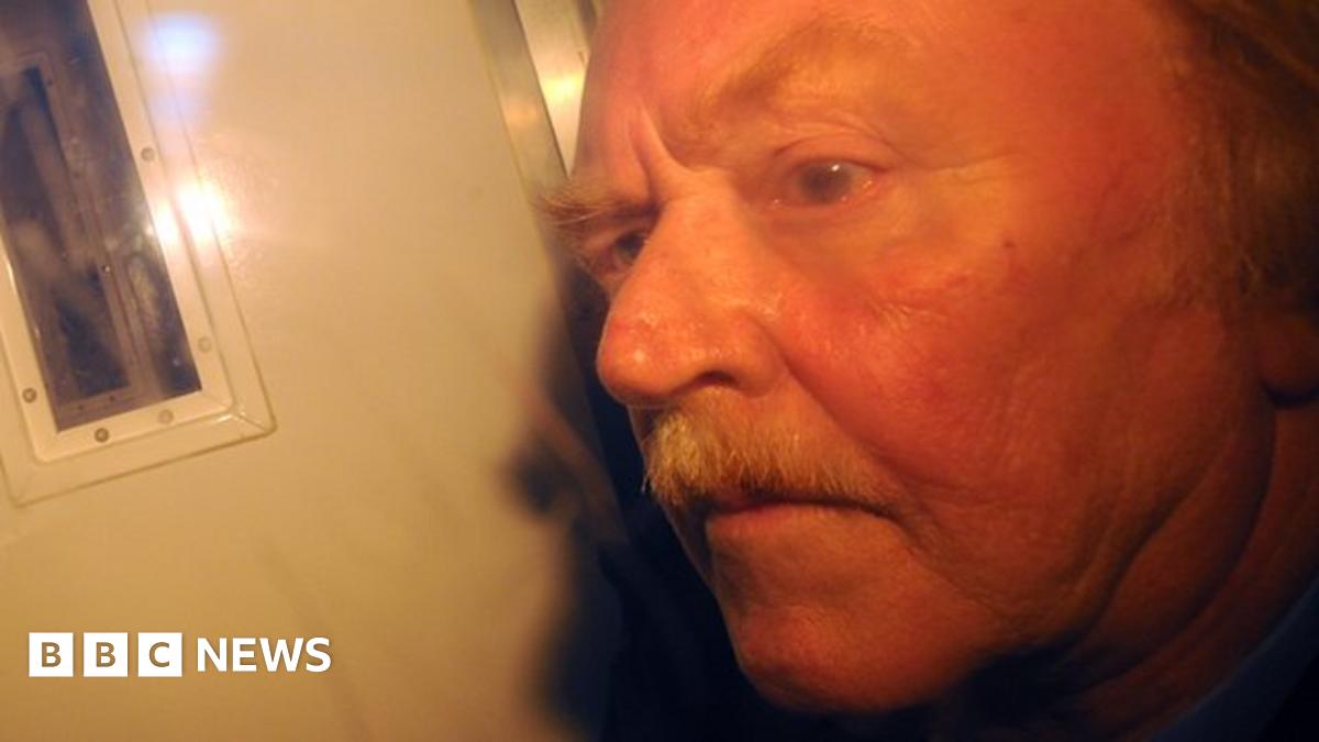 Letter led to Michael Batten, 70, being jailed for abuse - BBC News