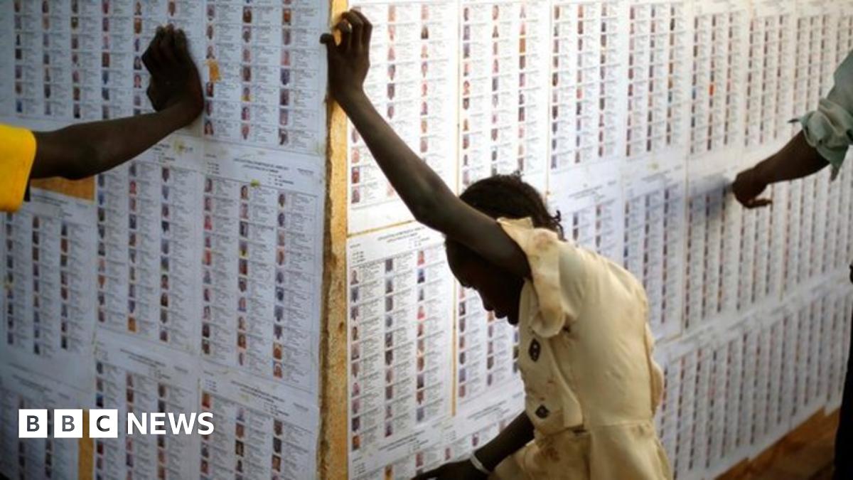 Week in pictures: 23-29 November 2013 - BBC News