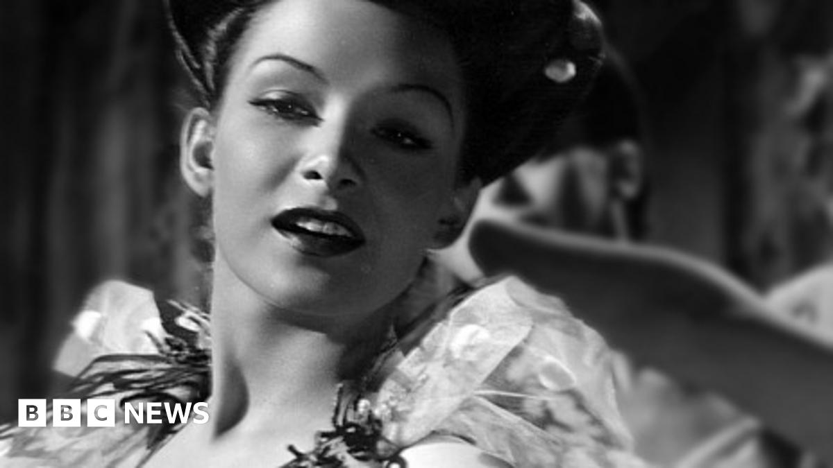 Jean Kent: Post-mortem tests delay funeral for actress - BBC News