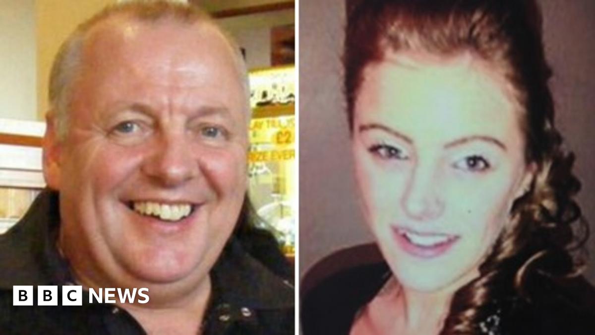 Tributes to Leigh taxi crash victims - BBC News