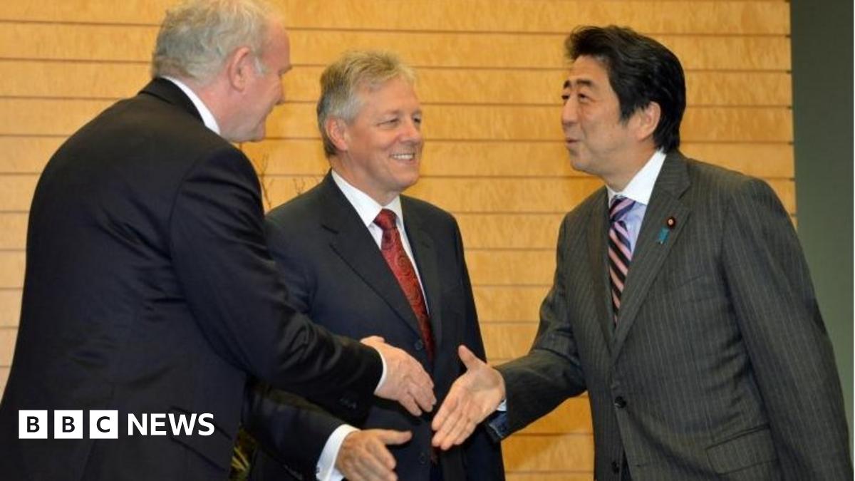 Peter Robinson and Martin McGuinness meet Japan PM Shinzo Abe - BBC News