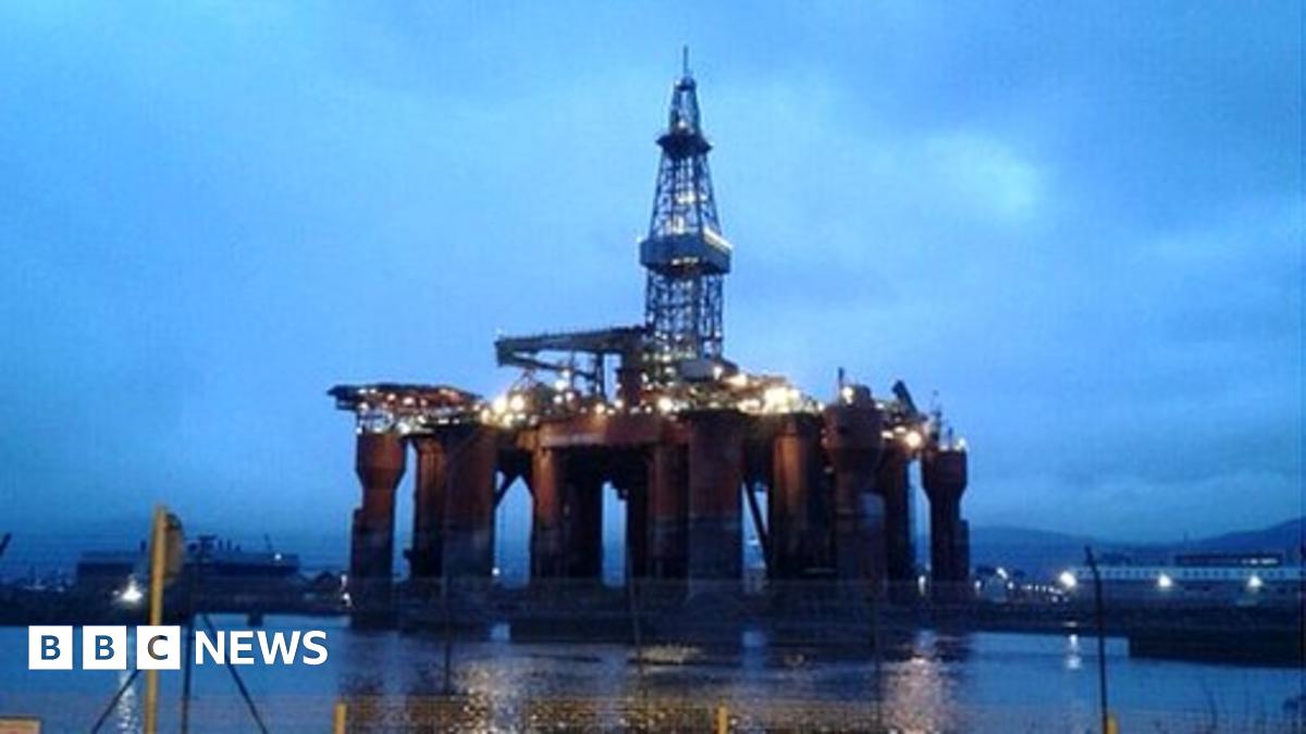 Harland and Wolff refits oil rig from Brazil in Belfast - BBC News