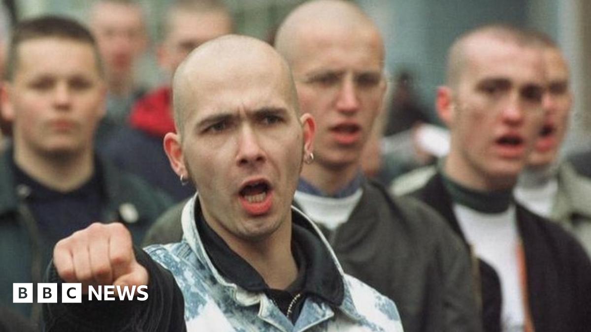 German police develop app to identify neo-Nazi music - BBC News