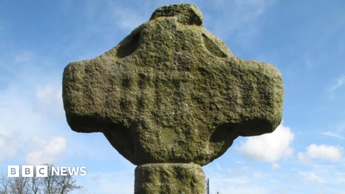 1,100-year-old Downpatrick High Cross being moved - BBC News