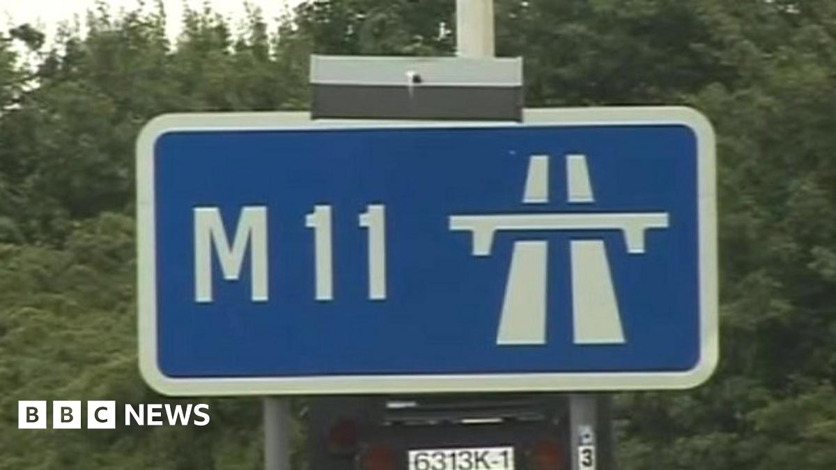 M11 junction 7A proposals flawed, says Essex council - BBC News
