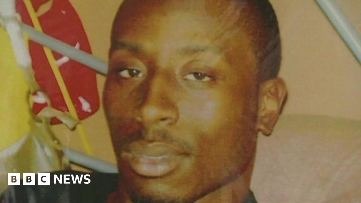 Julian Webster family to challenge case in High Court - BBC News