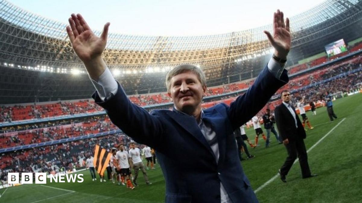 Ukraine crisis: Yanukovych and the tycoons - BBC News