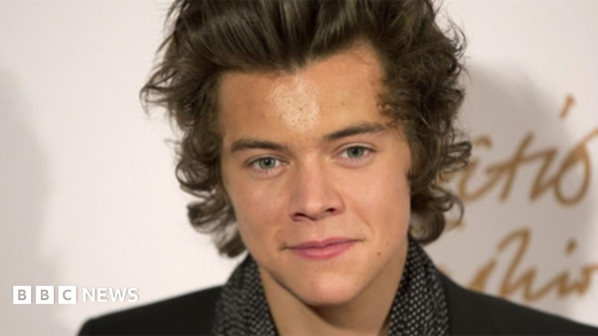 Harry Styles wins court order against paparazzi - BBC News