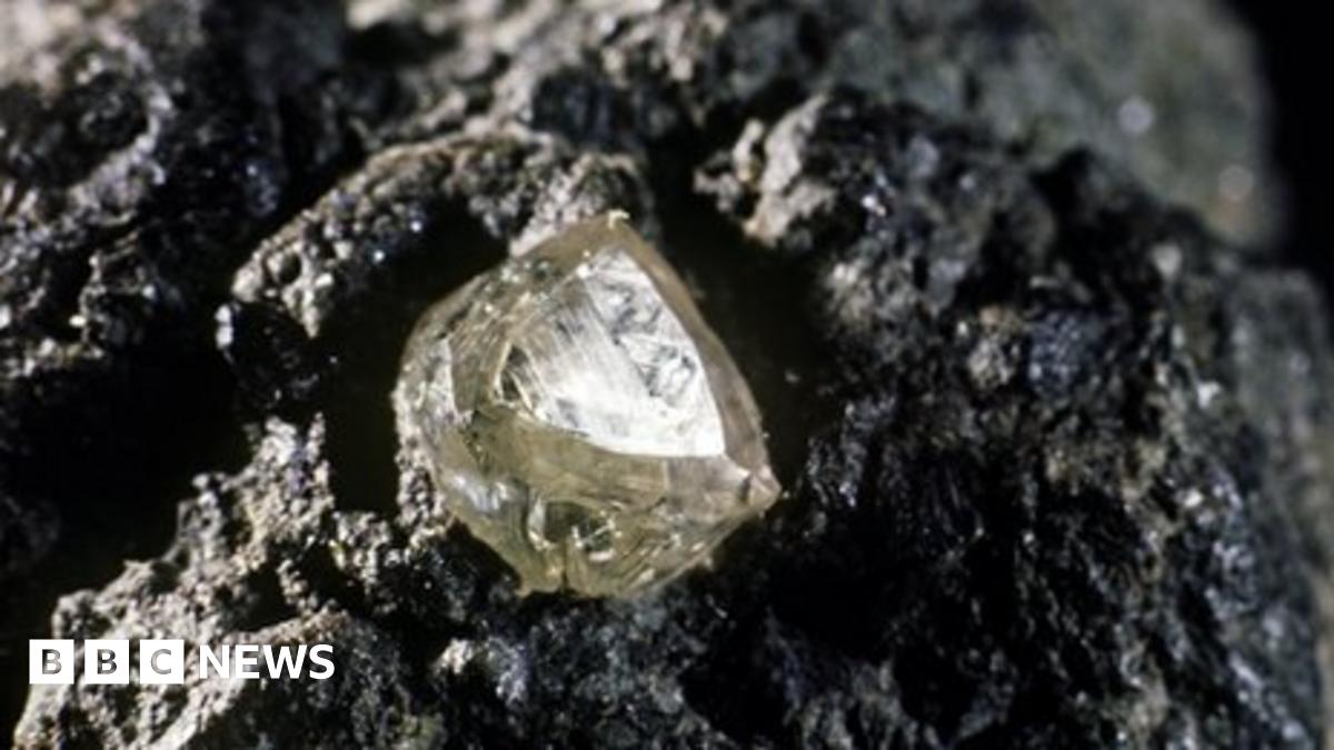 New findings hint at diamond deposits in Antarctica - BBC News