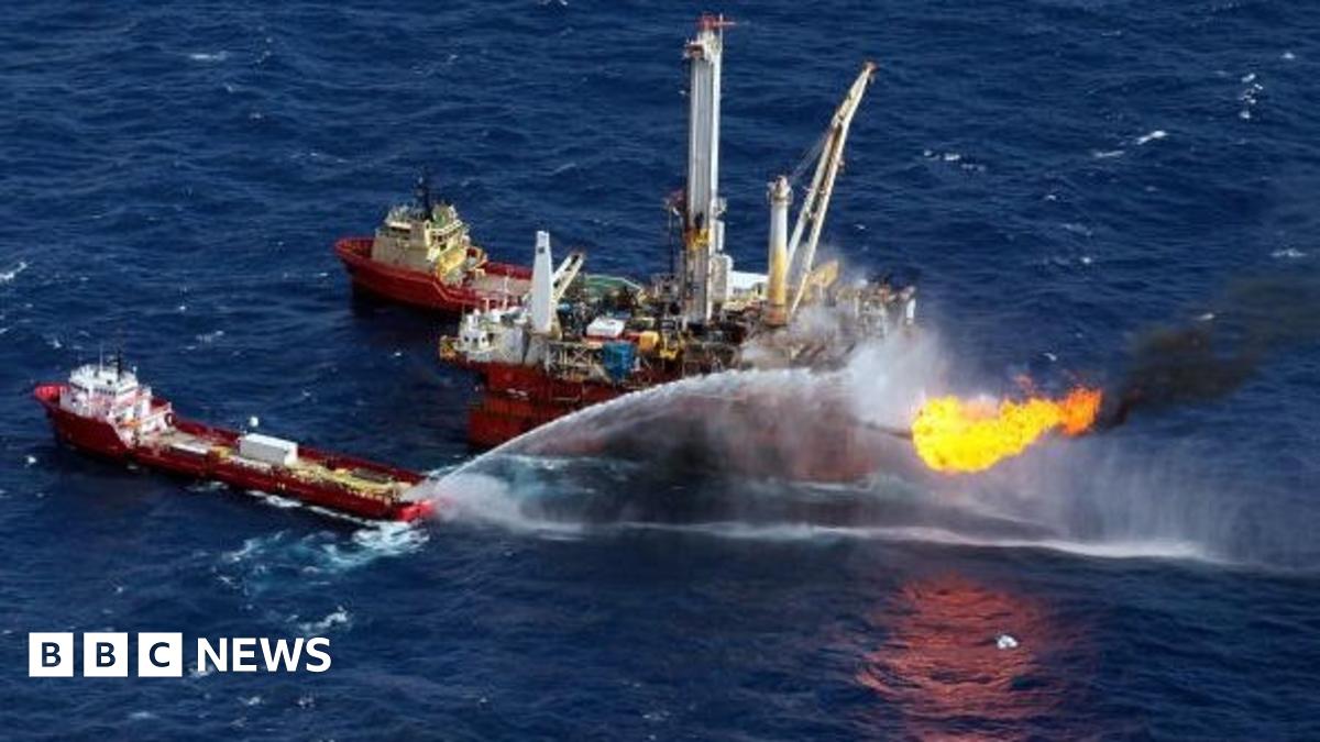 Former BP worker found guilty in Deepwater Horizon case - BBC News