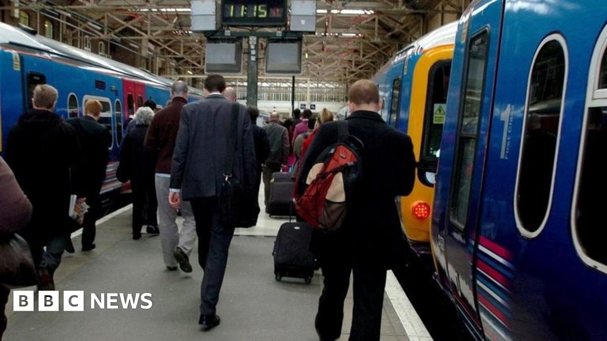 Rail fare rise of 2.8% comes into effect - BBC News