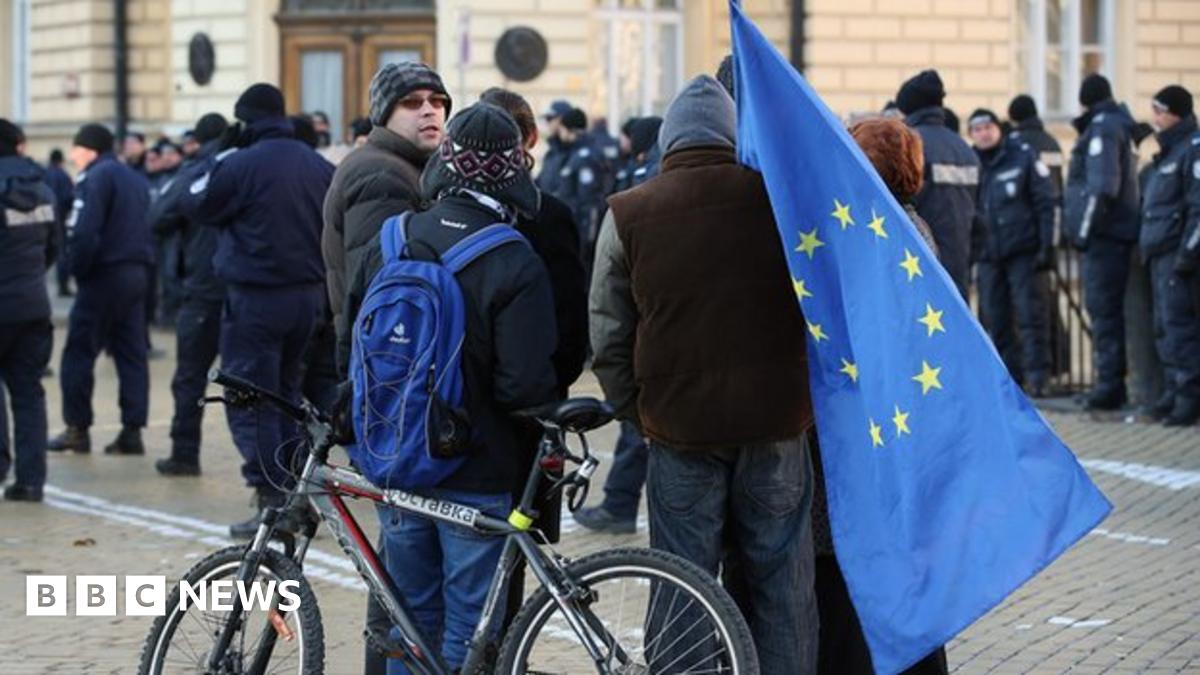 Viewpoints: Bulgarian and Romanian migration - BBC News