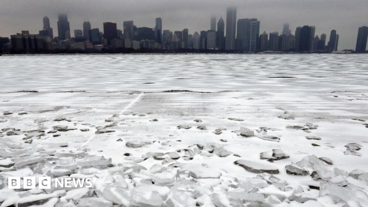 Mass power cuts continue in US and Canada after storm - BBC News