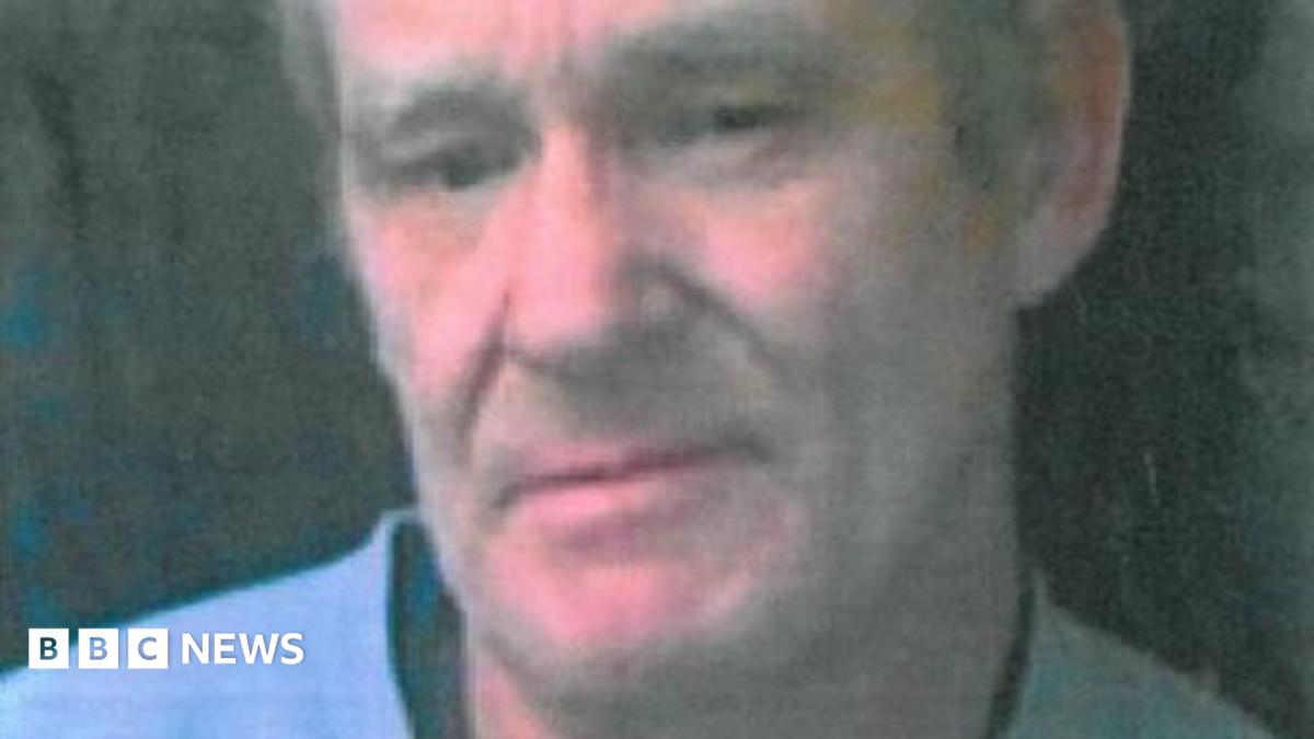 South Yorkshire Police issue fresh appeal in Thomas Groome case - BBC News