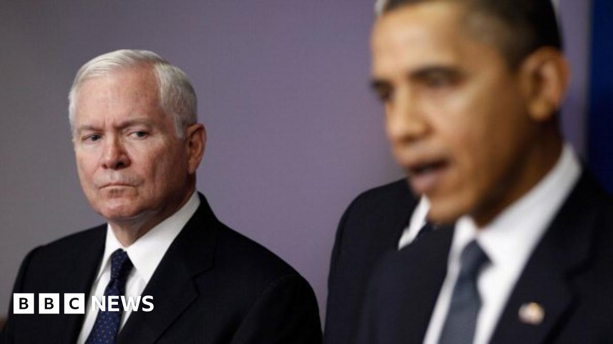 Pentagon ex-head Gates criticises Obama's Afghan tactics - BBC News