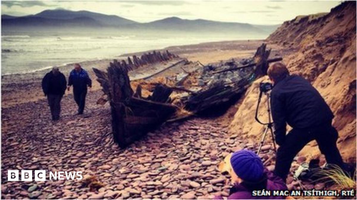 Wreck of 19thC schooner Sunbeam laid bare on Kerry beach - BBC News