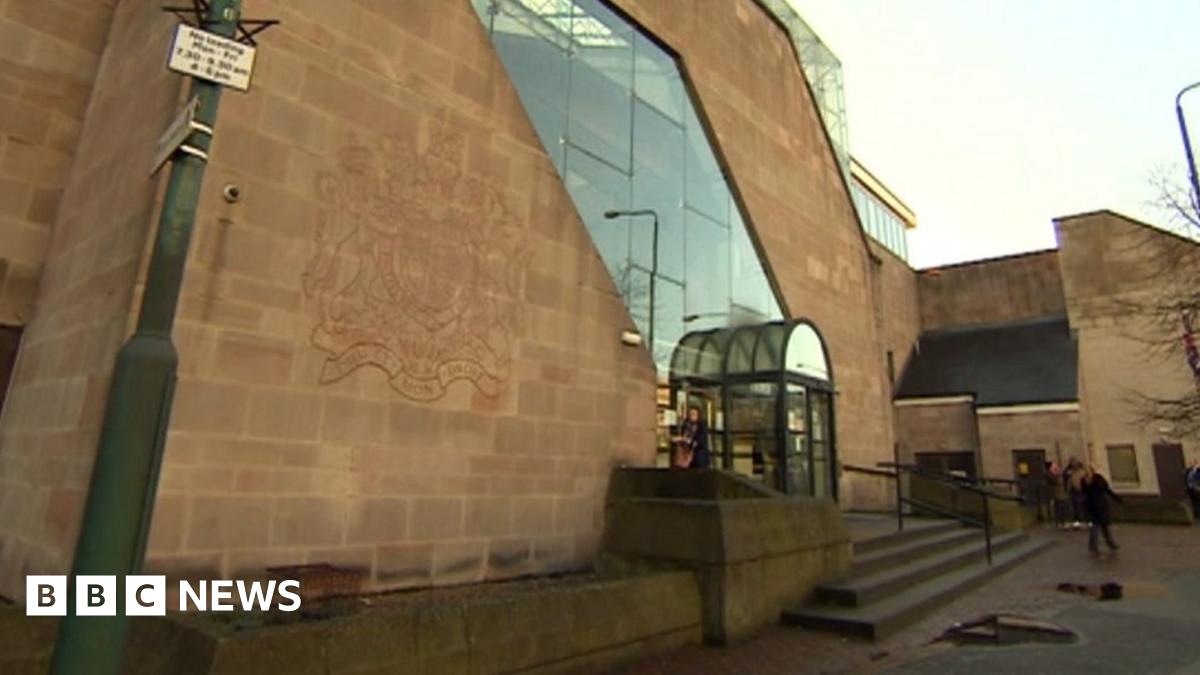 Foster carer Herbert Moss jailed for sexual abuse of young girls - BBC News