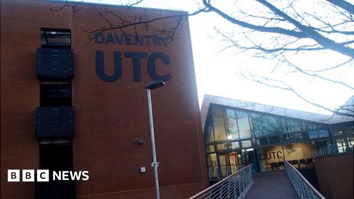 Daventry's £10m University Technical College is opened - BBC News