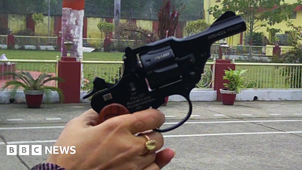 A gun designed for Indian women - BBC News