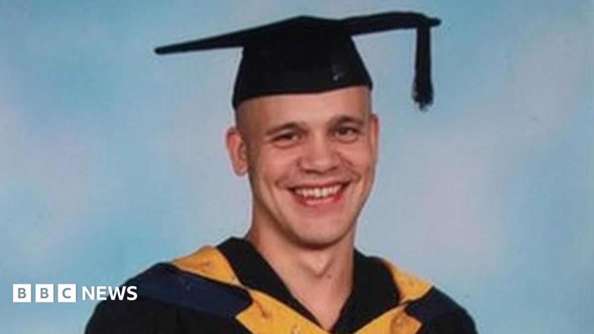 Body recovered from River Taff in Cardiff - BBC News