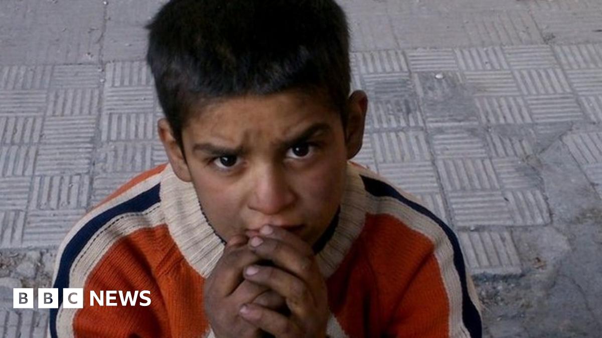 Syria conflict: Half population urgently need aid - UN - BBC News