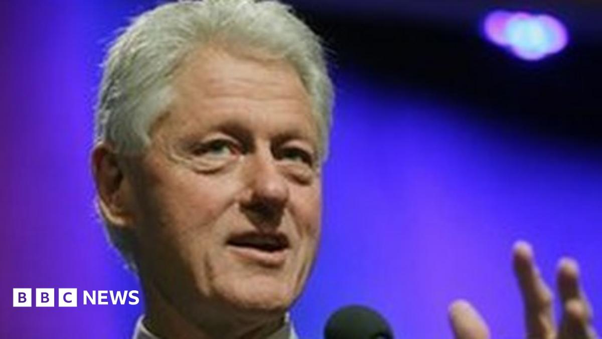 Bill Clinton to honour John Hume in Londonderry speech - BBC News