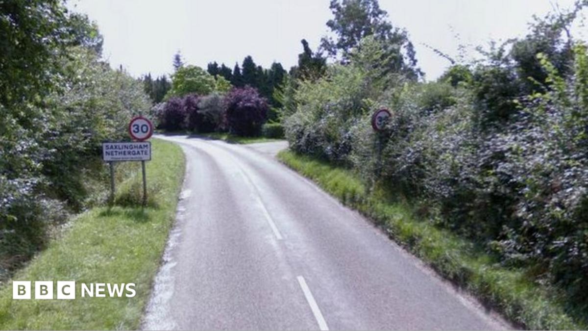 Saxlingham Nethergate deaths: Letters sent to couple's friends - BBC News