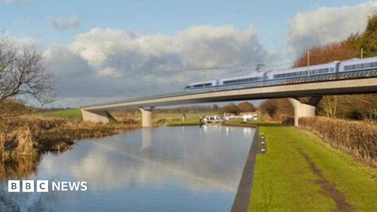 Minister defends 'large' salaries paid to HS2 bosses - BBC News
