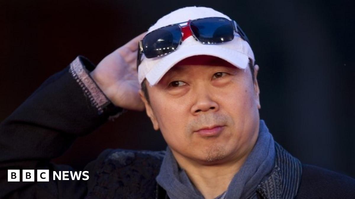 China protest singer Cui Jian pulls out of TV gala - BBC News